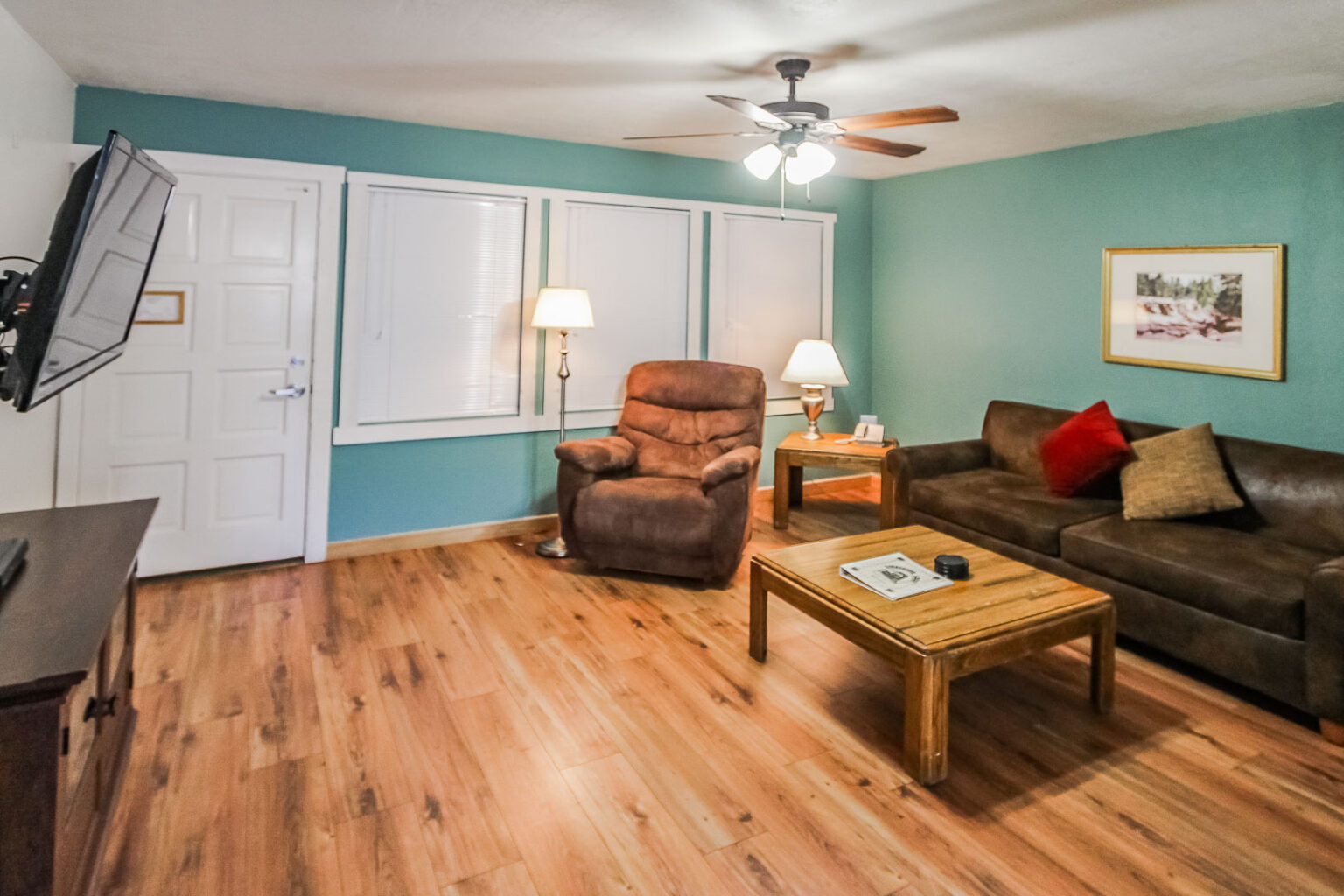 Gallery - Round House Resort